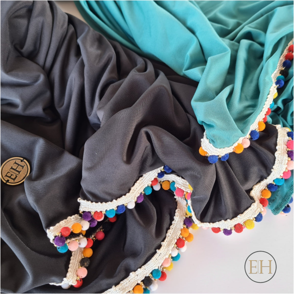 Premium Pom Pom (Below Knee) – ExclusiveHijabs